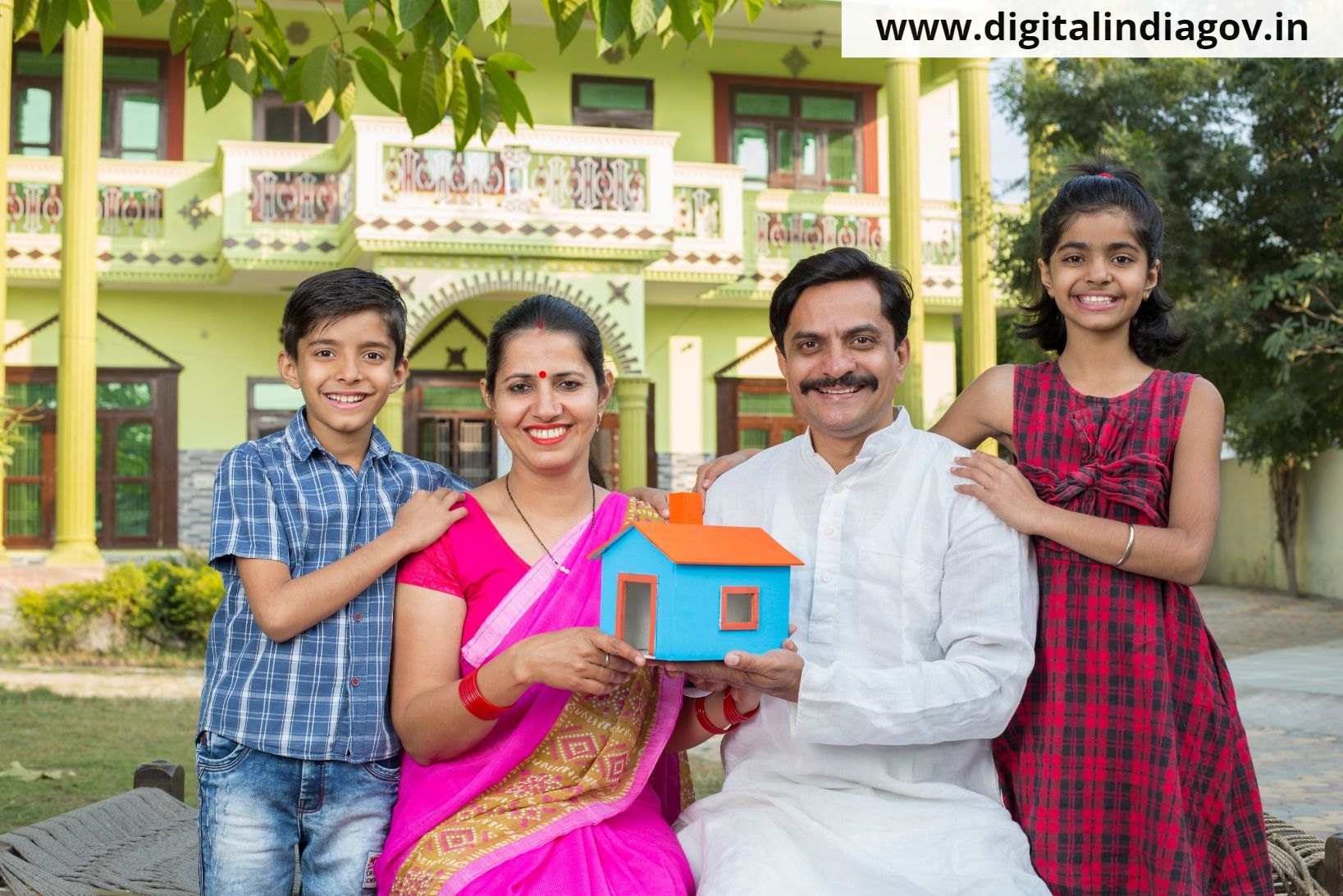 Pradhan Mantri Awas Yojana:2024 Eligibility & Check New Status